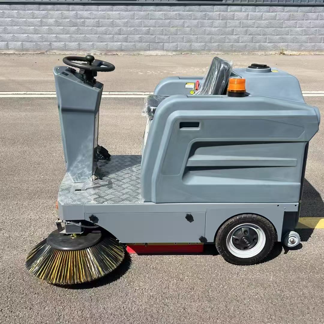 TS-12A Road Sweeper – Jining Topstar Machinery Equipment Co.,Ltd